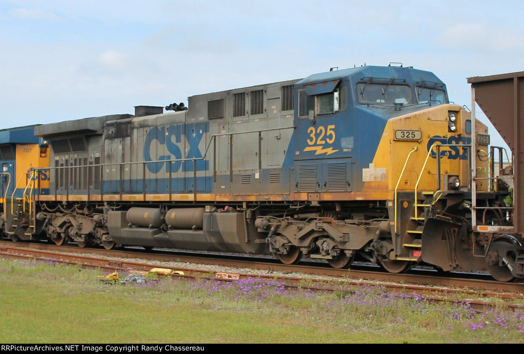 CSX 325